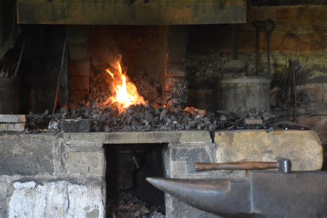 Hands-On History: Blacksmithing Class — Ligonier Valley Historical Society