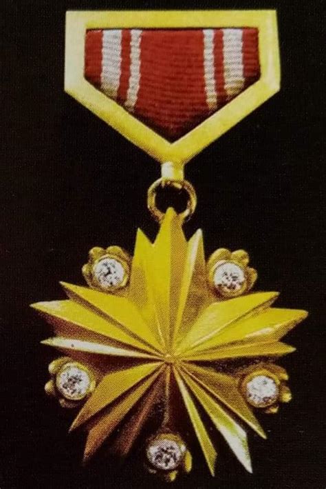 Монгол Улсын Төрийн дээд шагнал Wonderfuls Mongolia Facebook