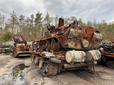 Мінус 600 рашистів і 4 танки за добу звіт Генштабу