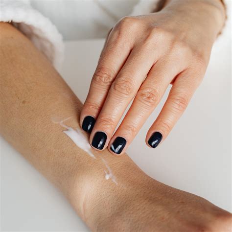 How To Massage Your Forearm A Simple Way To Relieve Stress Vigorous