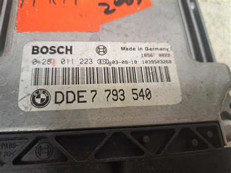 Bmw 3 Series 30 330d Cd Xd Ecu Engine Management Part No