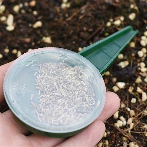 Plant Seed Sower Plant Seeder Garden Multifunction Seeding Dispenser