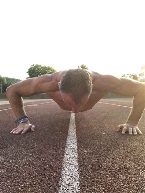 Daily Push Up Routine