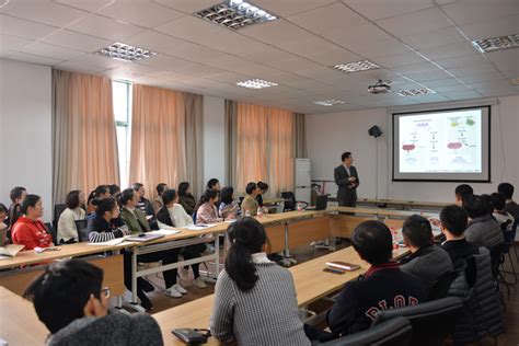 美国德克萨斯大学安德森肿瘤中心吕志民教授访问转化医学研究院