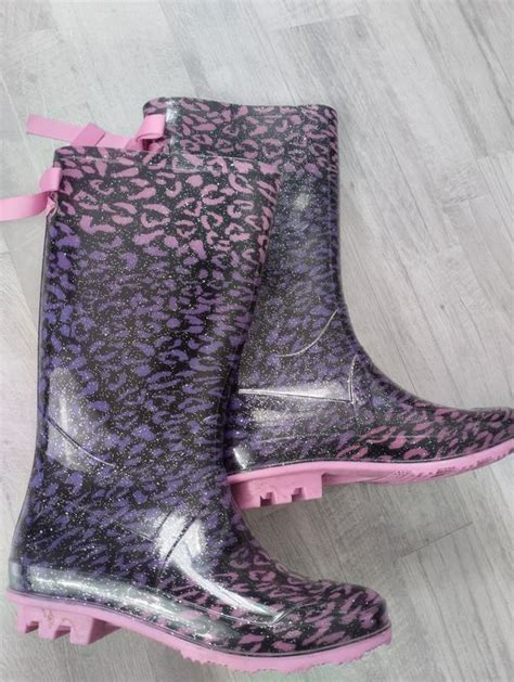 Гумаки — ціна 300 грн у каталозі Гумові чоботи Купити жіночі речі за доступною ціною на Шафі