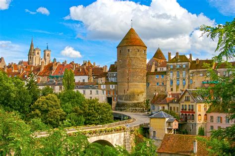 Les 14 Plus Beaux Villages De Bourgogne Franche Comté