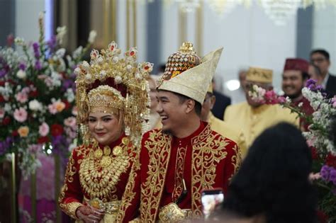Wedding Imran And Thania Mercure Serpong Alam Sutera Bridestory