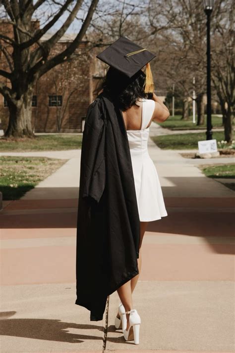 Graduation Photoshoot Artofit