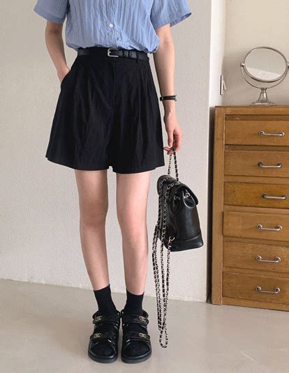 Tps0357 텔린 밴딩 핀턱 하프 팬츠나일론 바지여름반바지3부바지하이웨이스트반바지휴양지룩어나더트위 에이블리