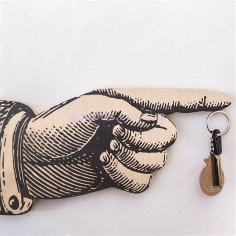 Ключница настенная деревянная Оригинальная Перст Указующий Вешалка для ключей магнитная в