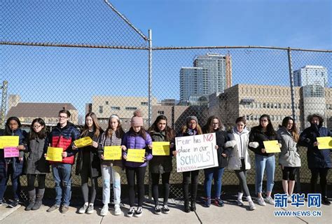 美国学生集会抗议枪击暴力 影像中心 浙江在线