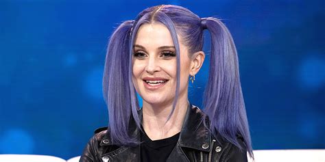 Carrie Underwoods Tribute To Ozzy Osbourne Receives Mixed Reactions