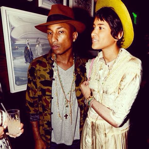 Pharrell And Spouse Pharrell Williams Wife Cute Couples Pharrell Williams