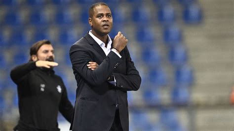 Jejak Karier Patrick Kluivert Mantan Pemain Gemilang Yang Jadi Pelatih