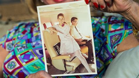Inside The Sisterhood Of Braniff Flight Attendants Condé Nast Traveler
