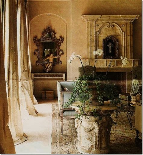 Eye For Design Decorating With Columns