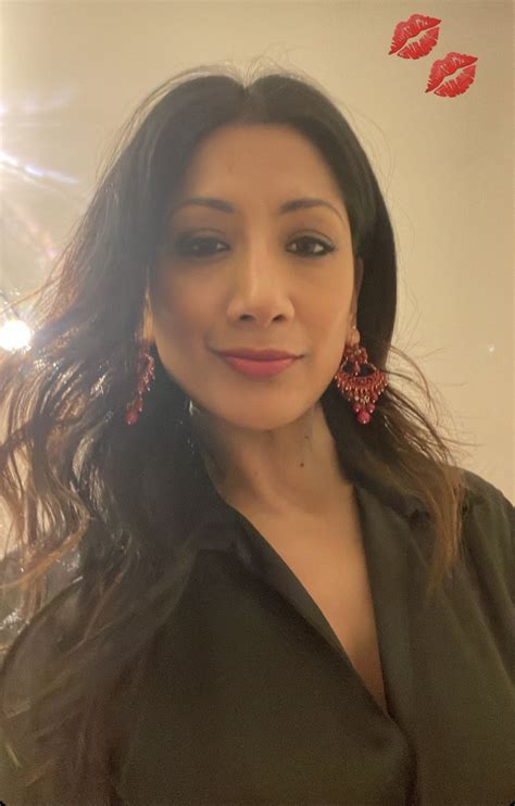 Reshmin Chowdhury R Britishcelebritybabes