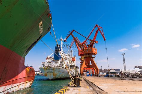 Wharf Loading And Unloading Operation Picture And Hd Photos Free