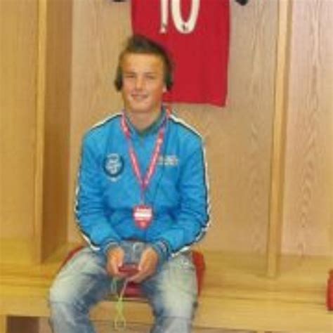 Stream Julian Van Schaik Music Listen To Songs Albums Playlists For