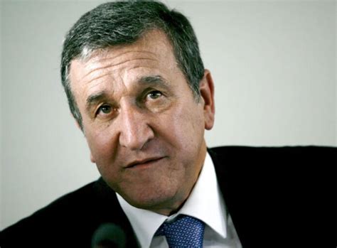 Carlos Alberto Parreira Responde Positivamente A Tratamiento Contra Un