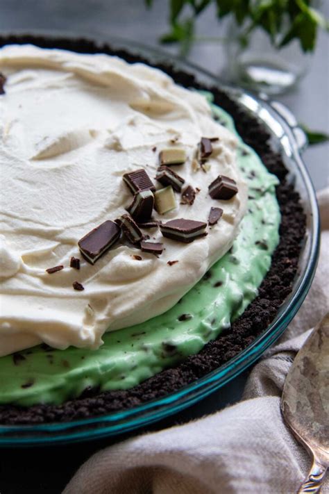 Creamy Mint Pie With Chocolate So Easy Andes Mint Dessert
