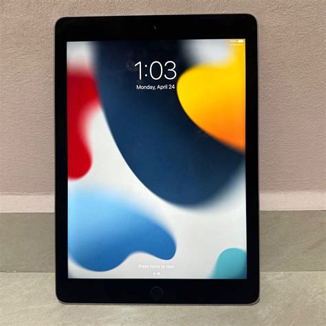 Ipad Air Gen Wifi Gb Mobile Phones Gadgets Tablets Ipad On Carousell