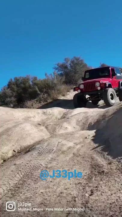 More Flexing Scrolller