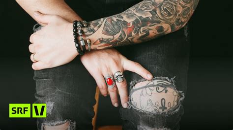 Bodymodification Tätowiert Und Gepierct Unprofessionell Radio