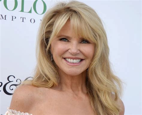 Christie Brinkley In Two Piece Workout Gear Looks 20 Years Younger
