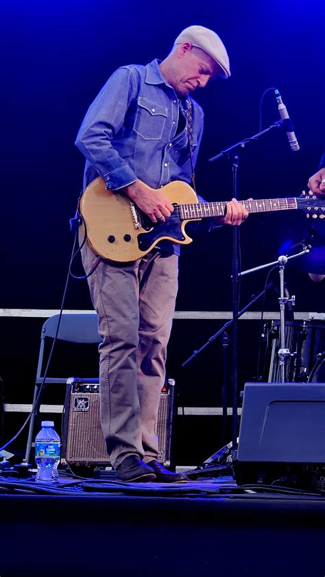 Alex Schultz And The Peligrosos Gentlemen At Festival Internacional De