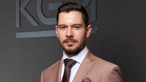 Какви са правата ни задълженията ни и санкциите при използването на изкуствения интелект