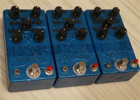 Sextape Modulated Delay
