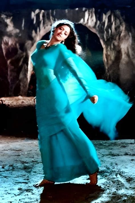 Sridevi Sridevi In Her Iconic Blue Sari On The Sets Of Mrindia