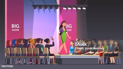 패션 모델 여자 보여주는 새로운 수집 유행 드레스 패션쇼 무대 활주로 연단 위에 걷는 앉아서 전시 공연을 보고 관객 군중입니다 평면 스타일 고립 된 벡터 캣워크 무대에 대한