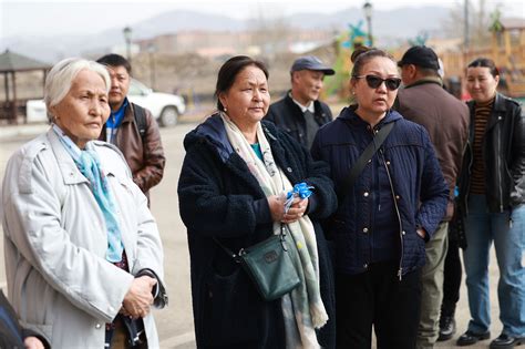 Гэр хорооллын дахин төлөвлөлтөөс хохирсон иргэд байрандаа орлоо News Mn