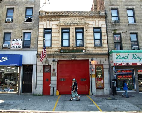 Fdny Firehouse Ladder 114 Sunset Park Brooklyn New York Flickr