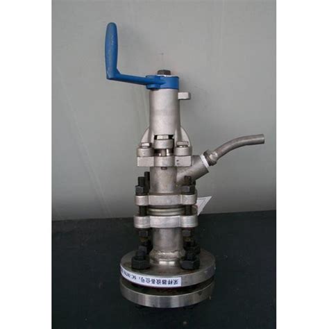 China Pipeline Analyzer Sampling System For Liquid High Pressure China Pipeline Analyzer Sampling System For Liquid High Pressure