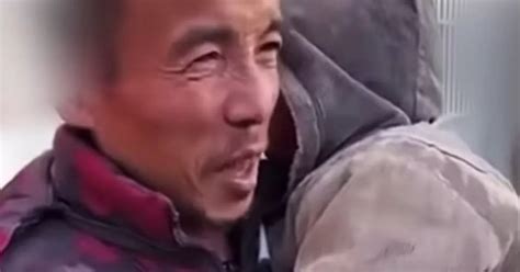 Single Dad Of Eight Stole Hearts In Viral Tiktok Video But Then Fan