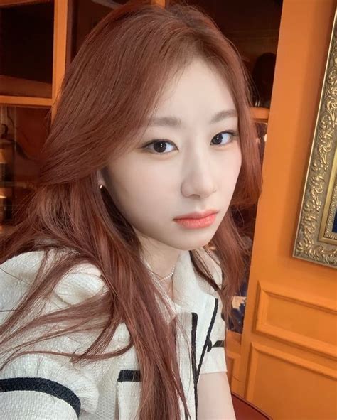 Pin On Itzy Girl Celebrities Kpop Girls