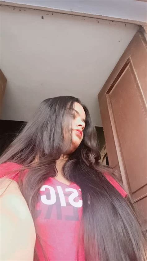 Roshni Gupta This Is For You ️ ️🌹instagram Love Vídeo Viral Songs Sport