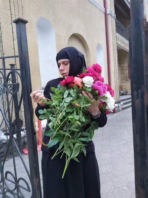 Pin By ბარბარე ჭკუასელი On ბარბარე Fashion Hijab