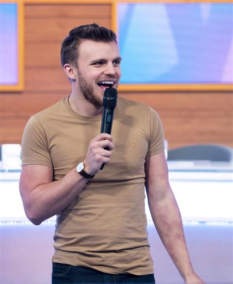 Lee Peart Presenter Stand Up Comedian Corporate Event Host