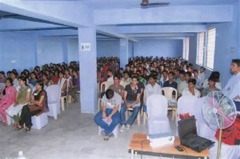 Dcab College Of Education Obedullaganj Raisen Campus Photos Virtual Tour