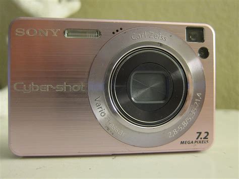 Sony Cybershot Dscw120 P 7 2mp Digital Camera With 4x