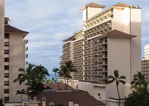 Club Wyndham At Waikiki Beach Walk Hotel • A Spa Salon