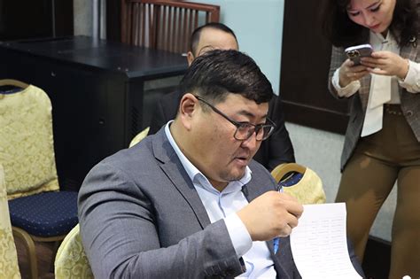 Төрийн болон орон нутгийн өмчийн улсын үзлэг тооллогын дүн нэгтгэх үйл ажиллагаа эхэллээ