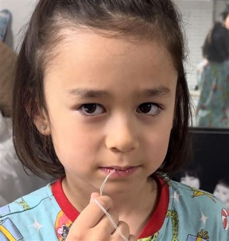 샘해밍턴 아들 언제 이렇게 컸어 피 묻은 휴지 물고 눈물 근황 스타픽