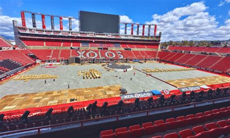 Estadio Caliente Se Prepara Para El Tianguis Turístico El Momento Yucatán