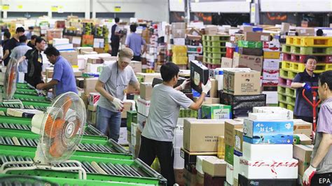 Өмнөд Солонгос улс хөдөлмөрийн хөлсний доод хэмжээгээ 5 хувиар нэмэгдүүлж цагийн 9 620 вон