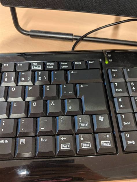 This Keyboard Layout Asus Srsly Wtf R Assholedesign